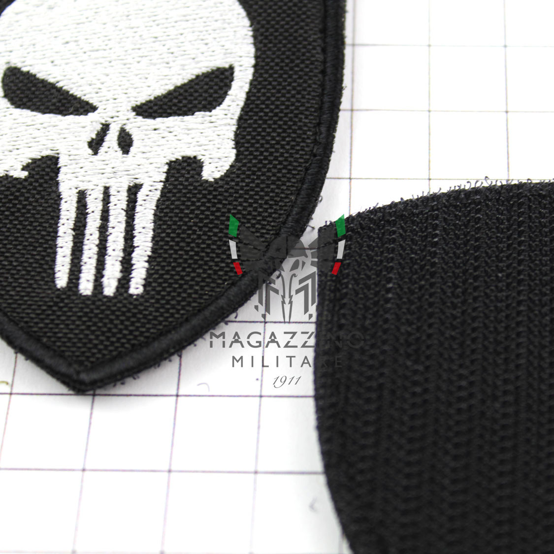 Patch embroidered THE PUNISHER BLACK shield (35)